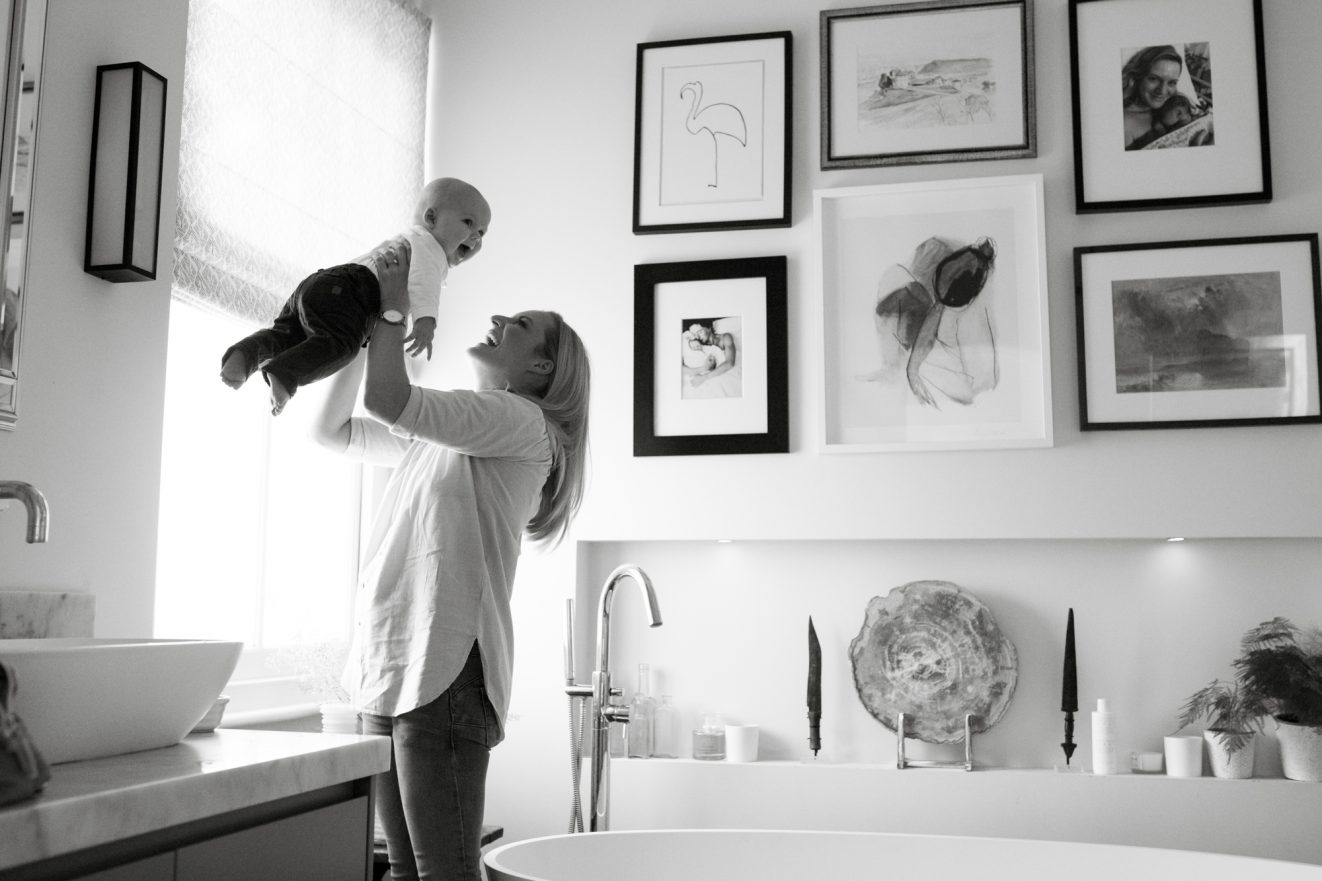 London family and newborn baby photographer | Family lifestyle ...
